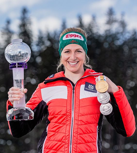 We congratulate Lisa Hauser on the “golden season”!